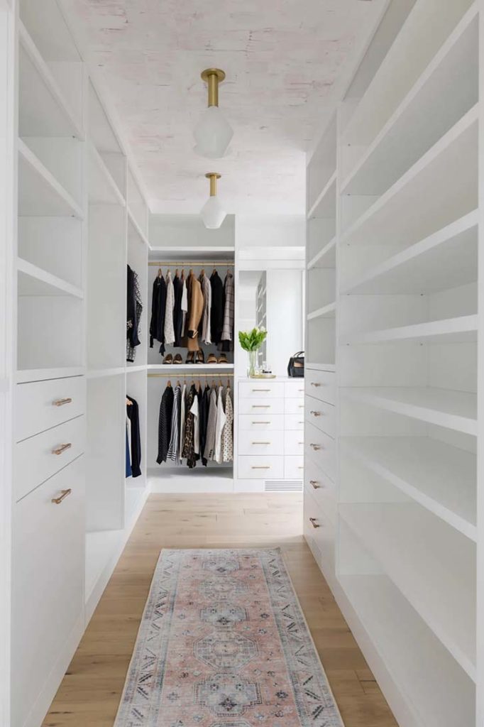 How to Organize Your Bedroom Closet, According to Designers