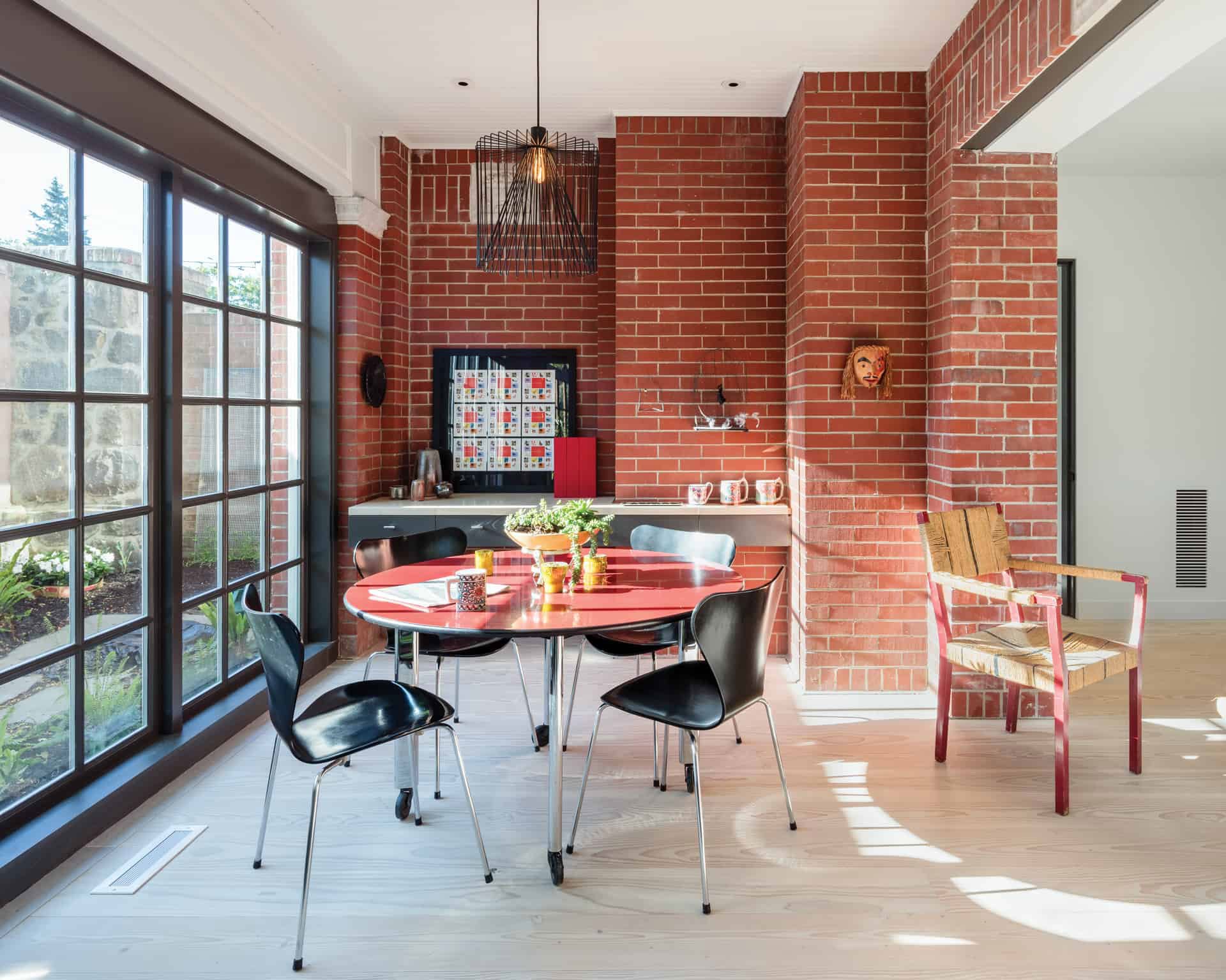 Sneak a Peek Inside This 103-Year-Old Historic Gatehouse - Western ...