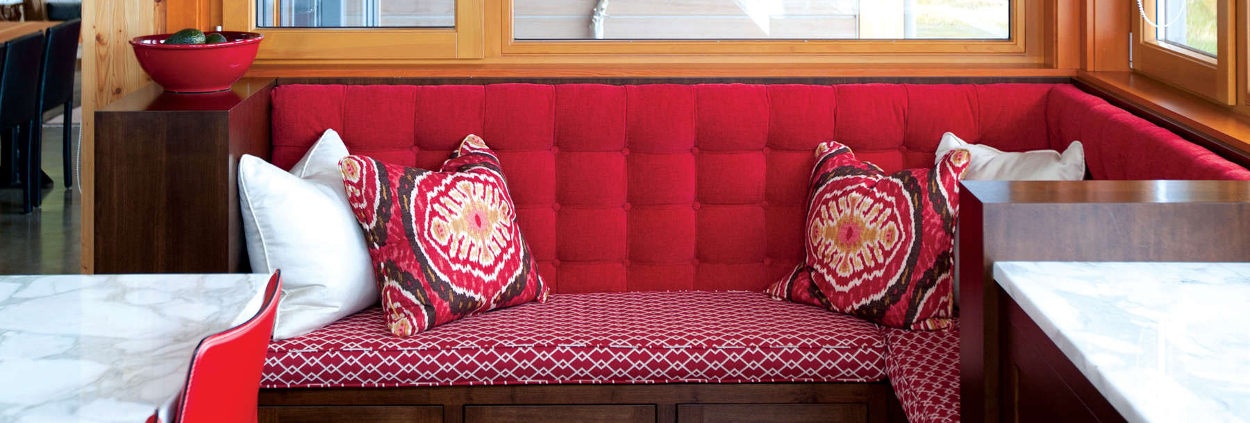 Open Concept Cabin - Western Living Magazine