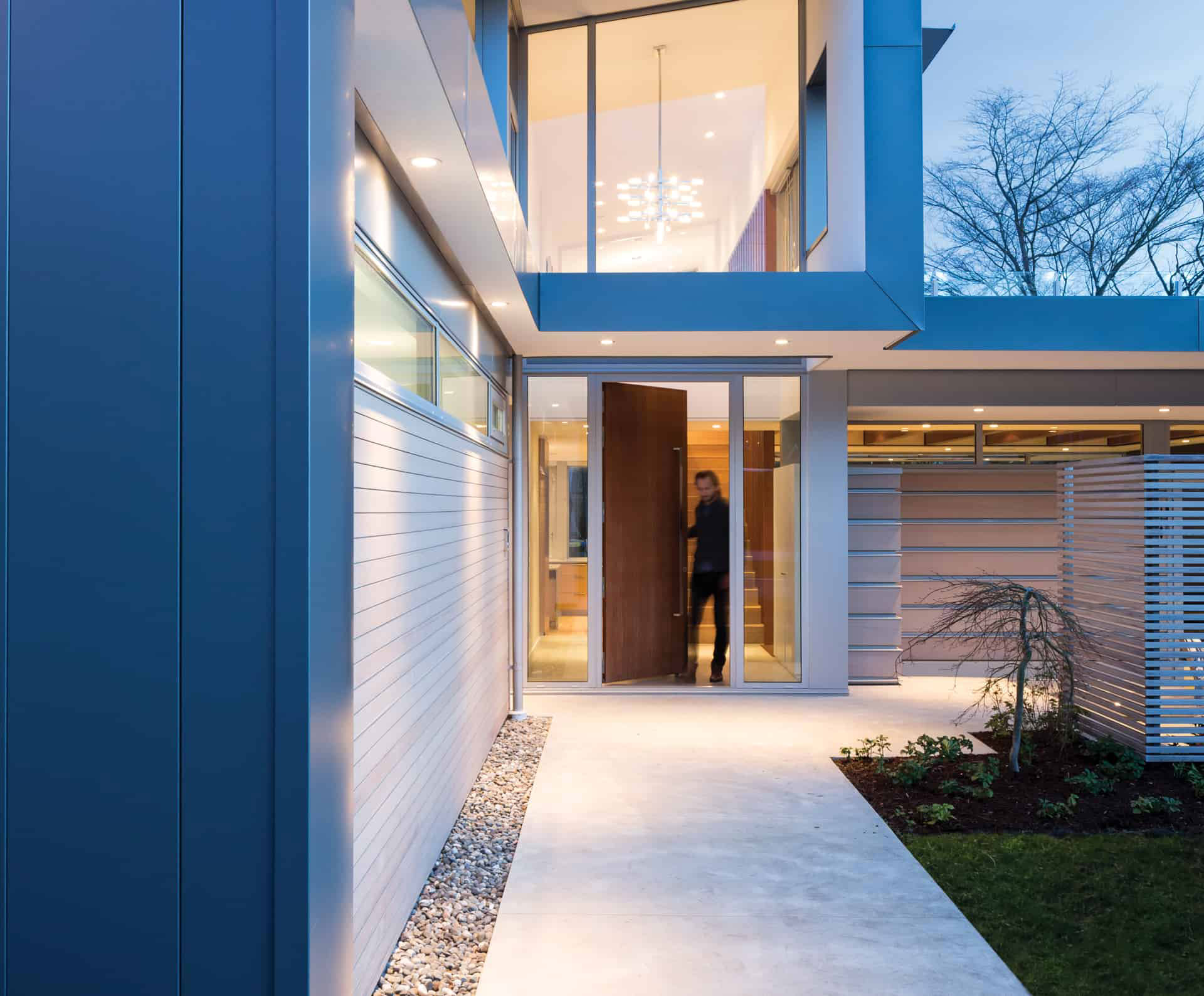 Sneak Peek: Inside North Vancouver's Unique Edge House - Western Living ...