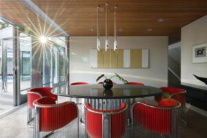 The Iconic Eppich II from Arthur Erickson Just Came on the Market