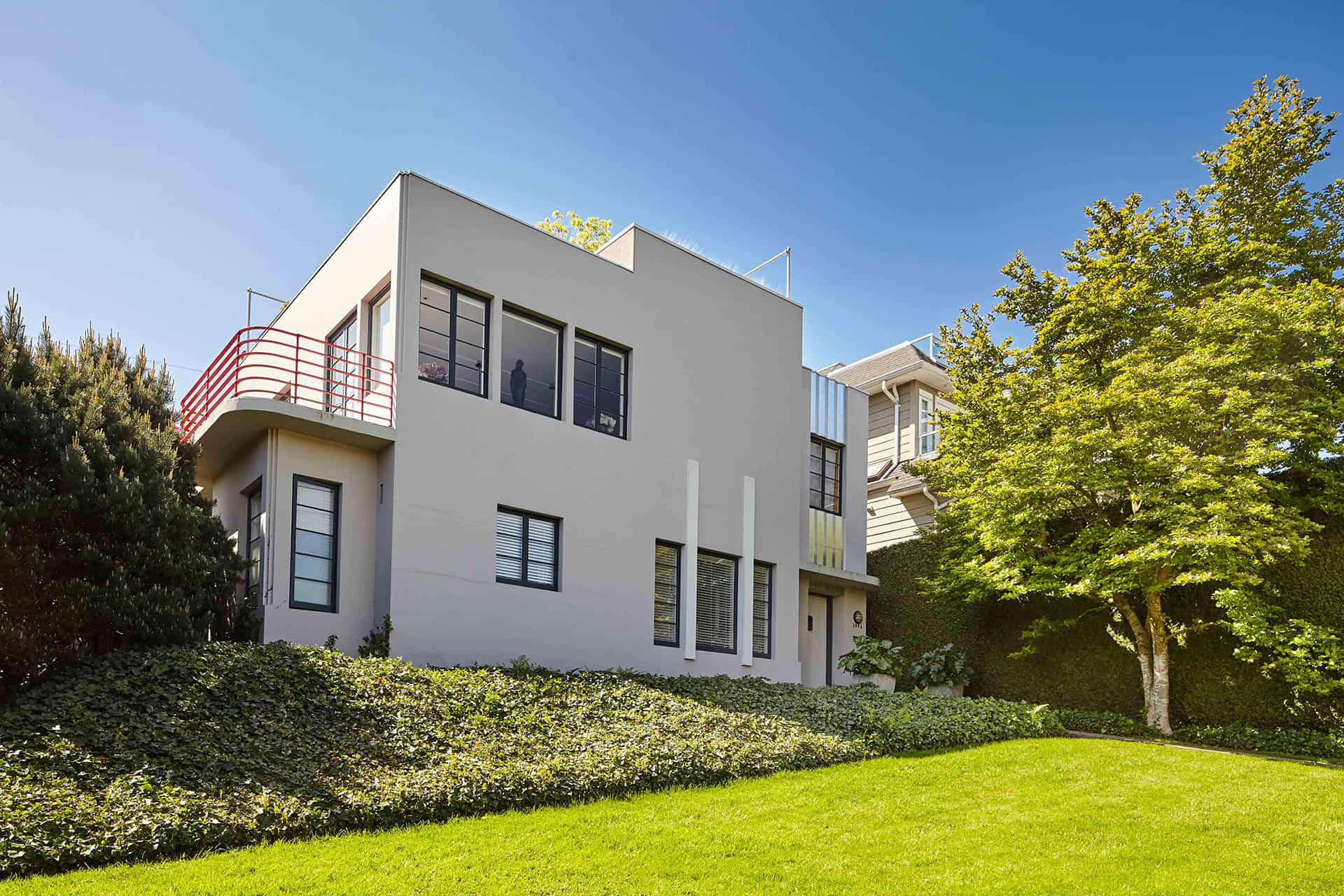 Photos: Inside One of the Only Art Moderne Homes in Vancouver - Western ...